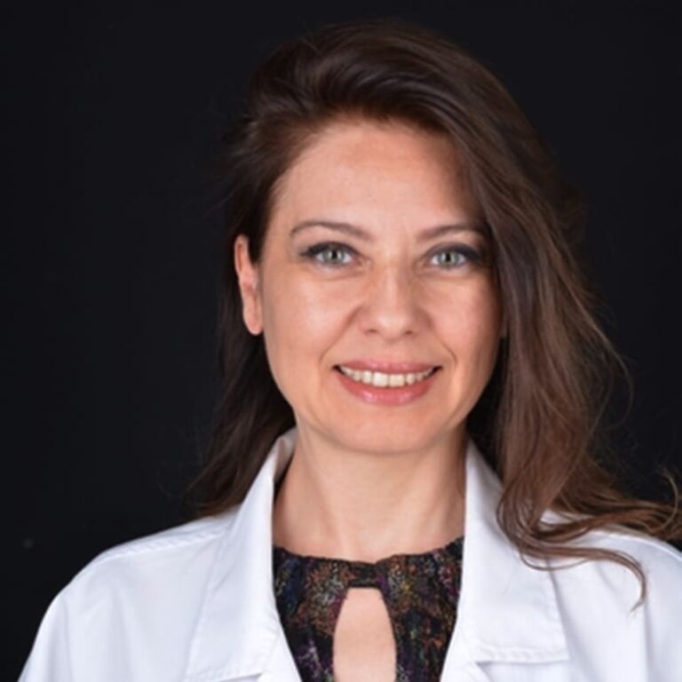 Küçük Ağa oyuncuları isimleri